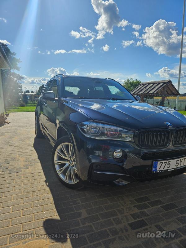 Melns BMW X5 2013 Tartu, ar dzinēja tilpumu 0.00 L un nobraukumu 365 tūkst. km par 16000 €, foto 4 vietnē AUTOMOTO.COM.LV