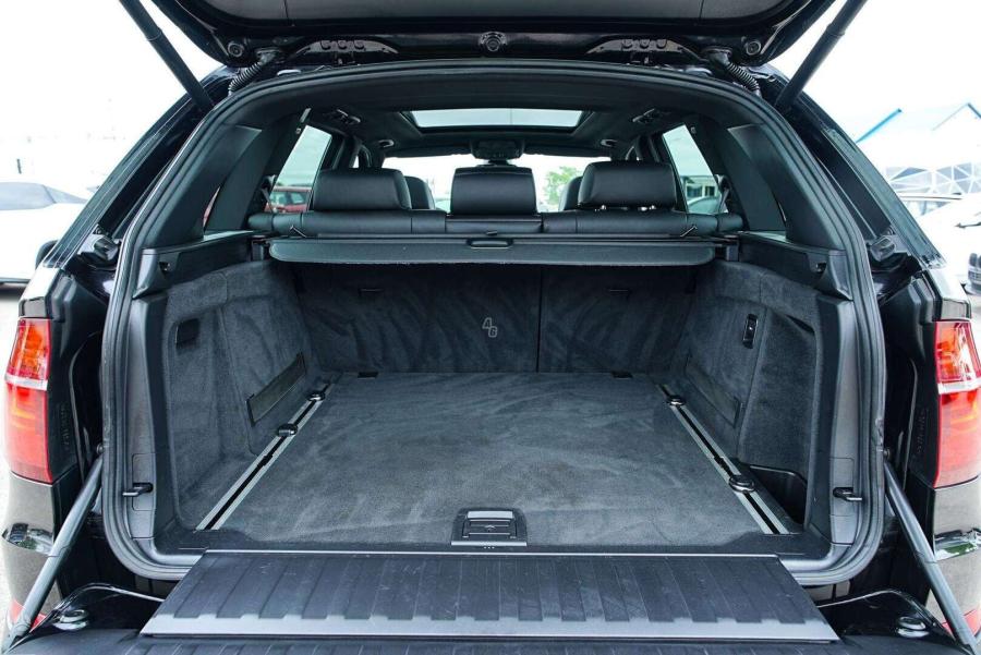 Melns BMW X5 2013 Marijampole, ar dzinēja tilpumu 3.00 L un nobraukumu 337 tūkst. km par 11750 €, foto 15 vietnē AUTOMOTO.COM.LV