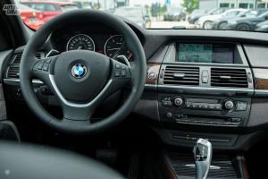 Melns BMW X5 2013 Marijampole, ar dzinēja tilpumu 3.00 L un nobraukumu 337 tūkst. km par 11750 €, foto 18 vietnē AUTOMOTO.COM.LV