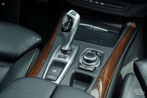 Melns BMW X5 2013 Marijampole, ar dzinēja tilpumu 3.00 L un nobraukumu 337 tūkst. km par 11750 €, foto 21 vietnē AUTOMOTO.COM.LV