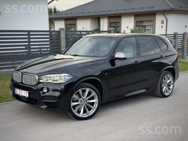 Melns BMW X5 2013 Jelgava, ar dzinēja tilpumu 3.00 L un nobraukumu 293 tūkst. km par 19200 €, foto 1 vietnē AUTOMOTO.COM.LV