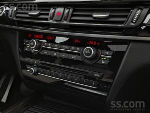 Черный БМВ Х5 2013 в Тукумс, объемом двигателя 3.00 л и пробегом 282 тыс. км за 23990 €, фото 3 на AUTOMOTO.COM.LV