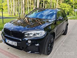 Melns BMW X5 2013 Ogre, ar dzinēja tilpumu 3.00 L un nobraukumu 276 tūkst. km par 17500 €, foto  vietnē AUTOMOTO.COM.LV