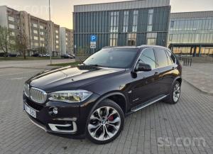 Melns BMW X5 2013 Rīga, ar dzinēja tilpumu 3.00 L un nobraukumu 271 tūkst. km par 22900 €, foto 3 vietnē AUTOMOTO.COM.LV