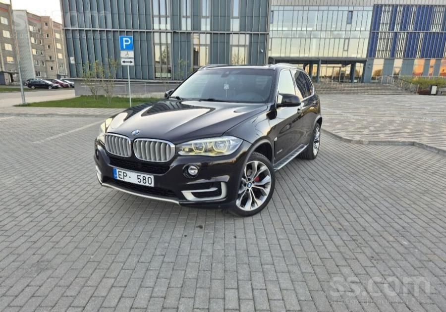 Melns BMW X5 2013 Rīga, ar dzinēja tilpumu 3.00 L un nobraukumu 271 tūkst. km par 22900 €, foto 11 vietnē AUTOMOTO.COM.LV