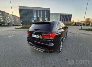 Melns BMW X5 2013 Rīga, ar dzinēja tilpumu 3.00 L un nobraukumu 271 tūkst. km par 22900 €, foto 13 vietnē AUTOMOTO.COM.LV