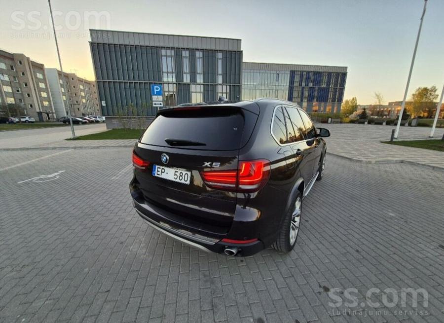 Melns BMW X5 2013 Rīga, ar dzinēja tilpumu 3.00 L un nobraukumu 271 tūkst. km par 22900 €, foto 13 vietnē AUTOMOTO.COM.LV