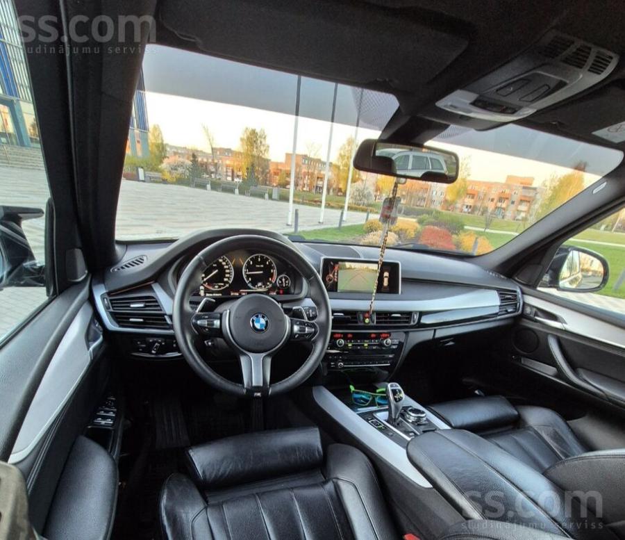 Melns BMW X5 2013 Rīga, ar dzinēja tilpumu 3.00 L un nobraukumu 271 tūkst. km par 22900 €, foto 22 vietnē AUTOMOTO.COM.LV