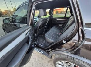 Melns BMW X5 2013 Rīga, ar dzinēja tilpumu 3.00 L un nobraukumu 271 tūkst. km par 22900 €, foto 24 vietnē AUTOMOTO.COM.LV