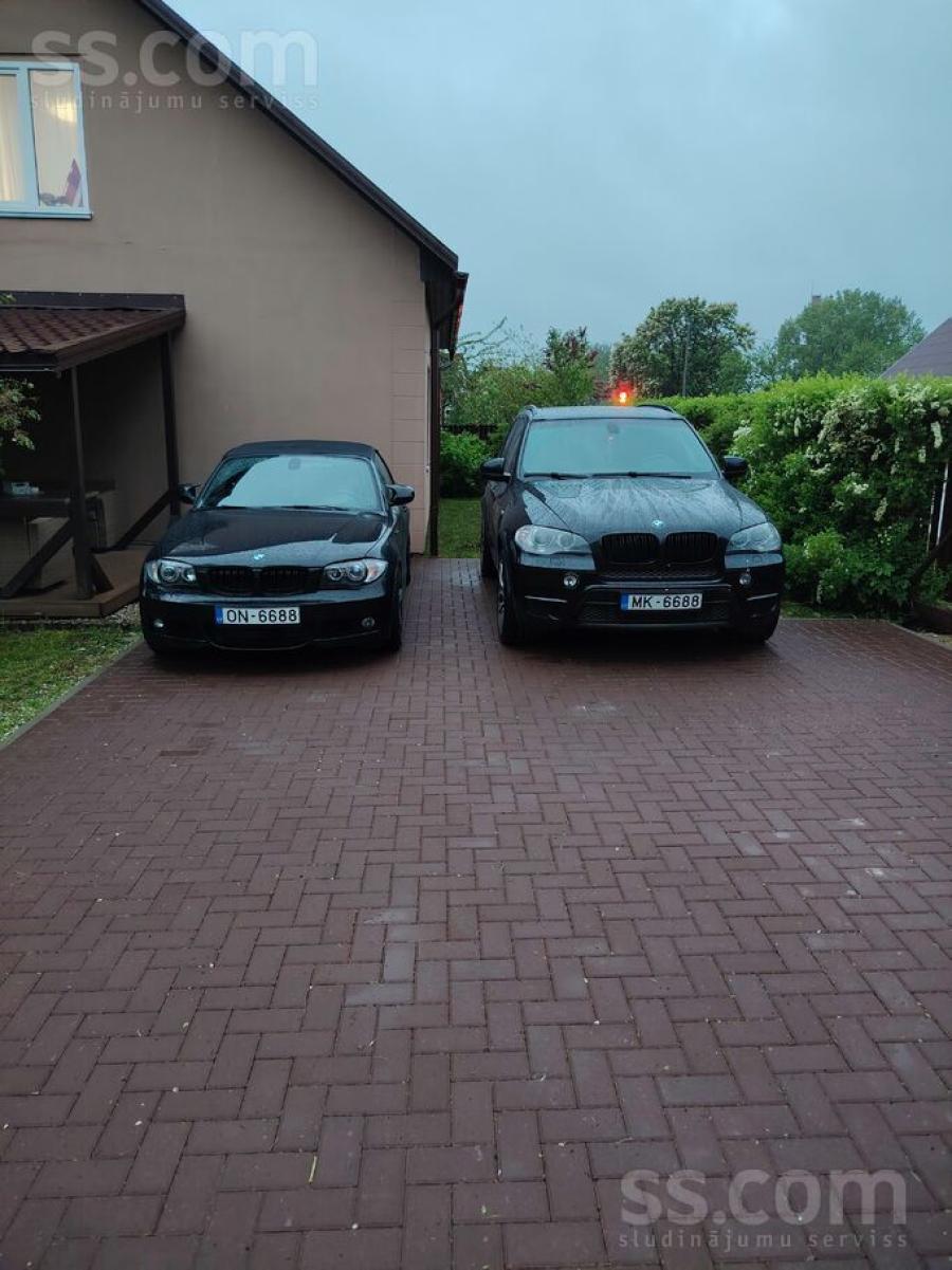 Melns BMW X5 2013 Bauska, ar dzinēja tilpumu 3.00 L un nobraukumu 250 tūkst. km par 14000 €, foto 3 vietnē AUTOMOTO.COM.LV