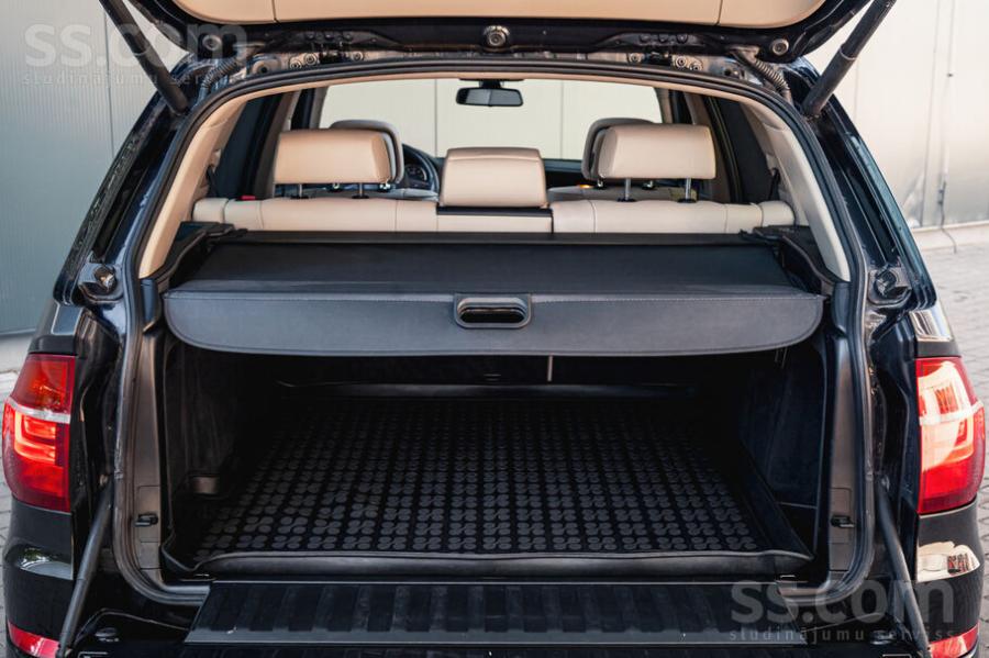 Melns BMW X5 2013 Rīga, ar dzinēja tilpumu 3.00 L un nobraukumu 187 tūkst. km par 12000 €, foto 5 vietnē AUTOMOTO.COM.LV