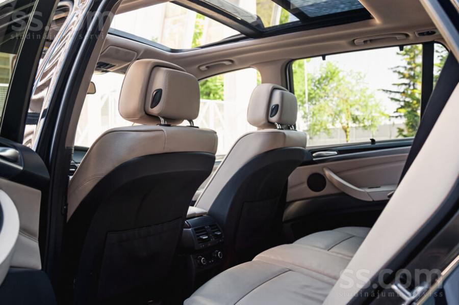 Melns BMW X5 2013 Rīga, ar dzinēja tilpumu 3.00 L un nobraukumu 187 tūkst. km par 12000 €, foto 7 vietnē AUTOMOTO.COM.LV