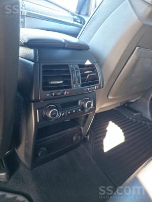 Melns BMW X5 2013 Rīga, ar dzinēja tilpumu 3.00 L un nobraukumu 201 tūkst. km par 16000 €, foto 12 vietnē AUTOMOTO.COM.LV