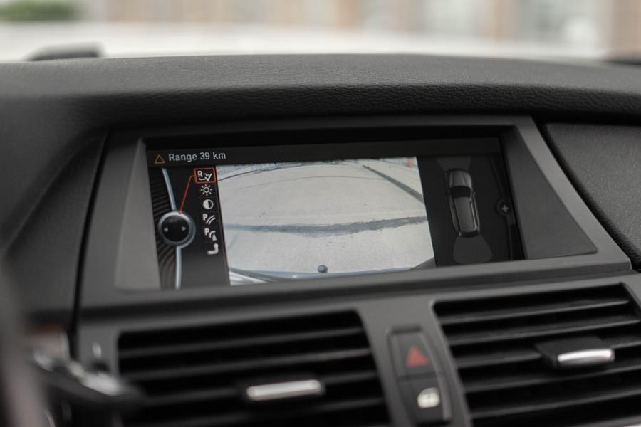 Melns BMW X5 2013 Rīga, ar dzinēja tilpumu 3.00 L un nobraukumu 276 tūkst. km par 12990 €, foto 20 vietnē AUTOMOTO.COM.LV