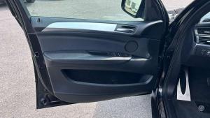 Melns BMW X5 2013 Marijampole, ar dzinēja tilpumu 2.99 L un nobraukumu 268 tūkst. km par 12300 €, foto 13 vietnē AUTOMOTO.COM.LV