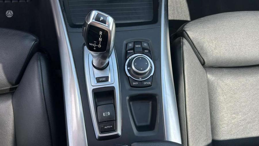 Melns BMW X5 2013 Marijampole, ar dzinēja tilpumu 2.99 L un nobraukumu 268 tūkst. km par 12300 €, foto 16 vietnē AUTOMOTO.COM.LV