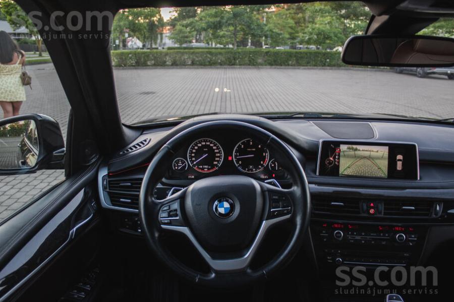 Melns BMW X5 2013 Jelgava, ar dzinēja tilpumu 3.00 L un nobraukumu 258 tūkst. km par 22500 €, foto 12 vietnē AUTOMOTO.COM.LV