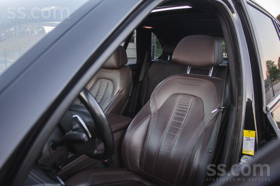 Melns BMW X5 2013 Jelgava, ar dzinēja tilpumu 3.00 L un nobraukumu 258 tūkst. km par 22500 €, foto 16 vietnē AUTOMOTO.COM.LV