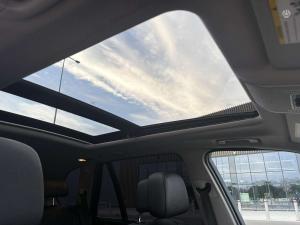 Black BMW X5 2013 in Kaunas, with an engine capacity of 2.99 L and mileage of 170 thousand km for 14990 €, photo 26 on AUTOMOTO.COM.LV