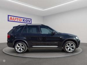 Black BMW X5 2013 in Kaunas, with an engine capacity of 3.00 L and mileage of 222 thousand km for 11999 €, photo 8 on AUTOMOTO.COM.LV