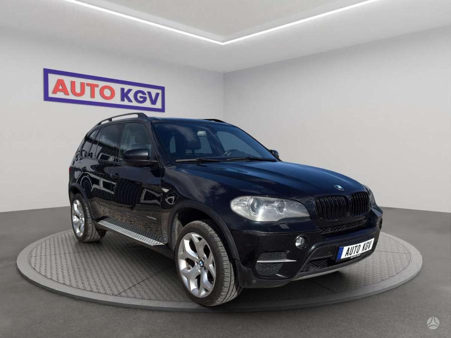Melns BMW X5 2013 Kauņa, ar dzinēja tilpumu 3.00 L un nobraukumu 222 tūkst. km par 11999 €, foto 9 vietnē AUTOMOTO.COM.LV
