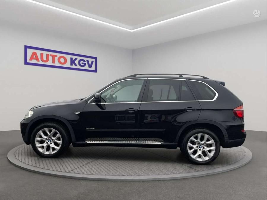Melns BMW X5 2013 Viļņa, ar dzinēja tilpumu 3.00 L un nobraukumu 249 tūkst. km par 11999 €, foto 3 vietnē AUTOMOTO.COM.LV