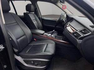 Melns BMW X5 2013 Viļņa, ar dzinēja tilpumu 3.00 L un nobraukumu 249 tūkst. km par 11999 €, foto 8 vietnē AUTOMOTO.COM.LV