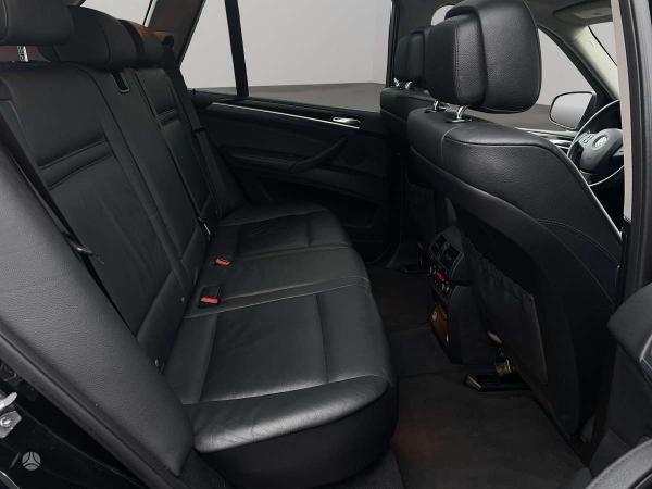 Melns BMW X5 2013 Viļņa, ar dzinēja tilpumu 3.00 L un nobraukumu 249 tūkst. km par 11999 €, foto 9 vietnē AUTOMOTO.COM.LV