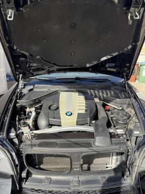 Black BMW X5 2013 in Raseiniai, with an engine capacity of 2.99 L and mileage of 232 thousand km for 14350 €, photo 6 on AUTOMOTO.COM.LV