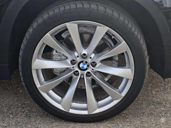 BMW X5 2013 Viļņa vietnē Melns BMW X5 2013 Viļņa, ar dzinēja tilpumu 2.99 L un nobraukumu 349 tūkst. km par 11500 €, foto 7 vietnē AUTOMOTO.COM.LV