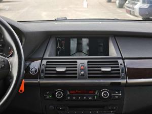 Black BMW X5 2013 in Vilnius, with an engine capacity of 2.99 L and mileage of 349 thousand km for 11500 €, photo 15 on AUTOMOTO.COM.LV