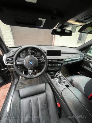 Melns BMW X5 2013 Tallina, ar dzinēja tilpumu 3.00 L un nobraukumu 290 tūkst. km par 22000 €, foto 9 vietnē AUTOMOTO.COM.LV