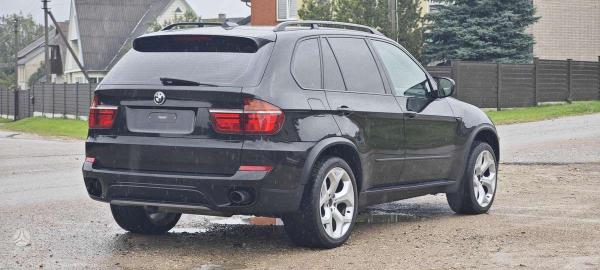 Melns BMW X5 2013 Utena, ar dzinēja tilpumu 2.99 L un nobraukumu 280 tūkst. km par 11250 €, foto 7 vietnē AUTOMOTO.COM.LV