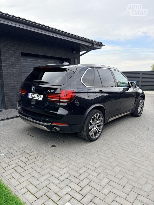БМВ Х5 2013 в Каунас на AUTOMOTO.COM.LV Черный БМВ Х5 2013 в Каунас, объемом двигателя 3.00 л и пробегом 274 тыс. км за 15800 €, фото 4 на AUTOMOTO.COM.LV