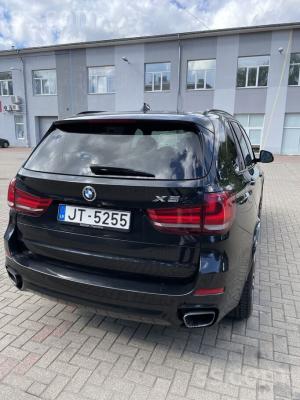 Melns BMW X5 2013 Rīga, ar dzinēja tilpumu 3.00 L un nobraukumu 223 tūkst. km par 17100 €, foto 4 vietnē AUTOMOTO.COM.LV