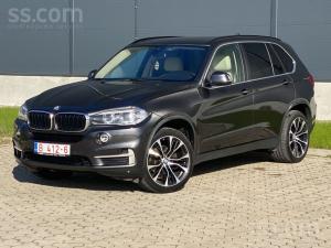 Melns BMW X5 2014 Rīga, ar dzinēja tilpumu 3.00 L un nobraukumu 245 tūkst. km par 6450 €, foto 1 vietnē AUTOMOTO.COM.LV