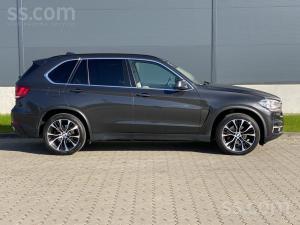 Melns BMW X5 2014 Rīga, ar dzinēja tilpumu 3.00 L un nobraukumu 245 tūkst. km par 6450 €, foto 8 vietnē AUTOMOTO.COM.LV