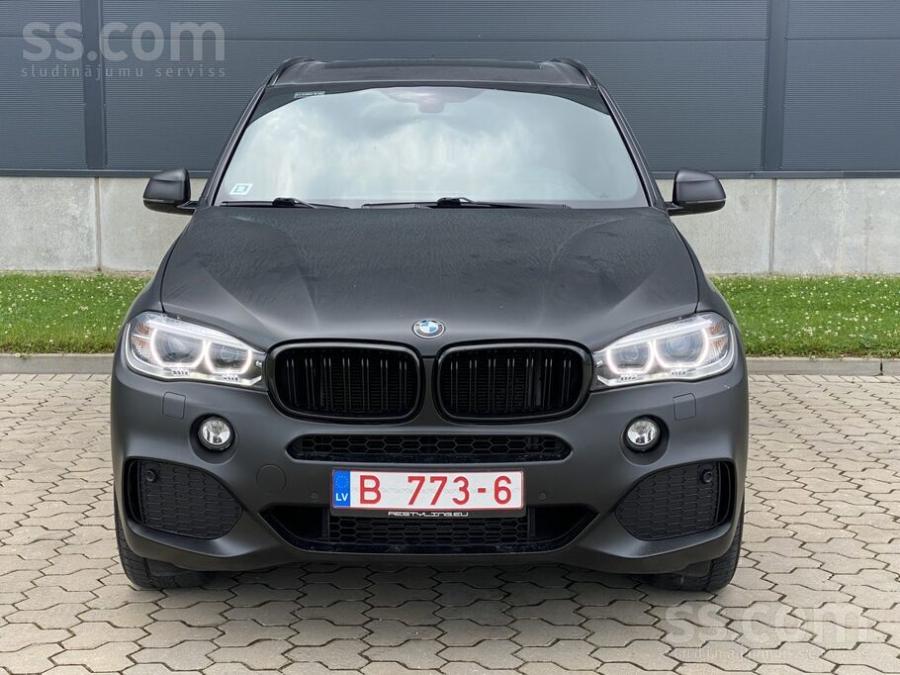 Melns BMW X5 2014 Rīga, ar dzinēja tilpumu 3.00 L un nobraukumu 231 tūkst. km par 23490 €, foto 3 vietnē AUTOMOTO.COM.LV