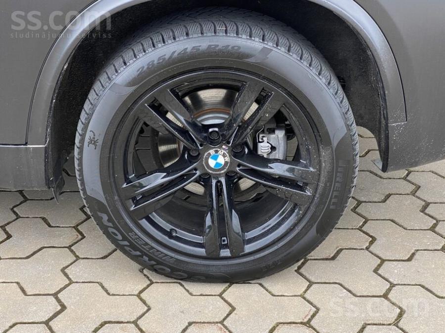 Melns BMW X5 2014 Rīga, ar dzinēja tilpumu 3.00 L un nobraukumu 231 tūkst. km par 23490 €, foto 9 vietnē AUTOMOTO.COM.LV