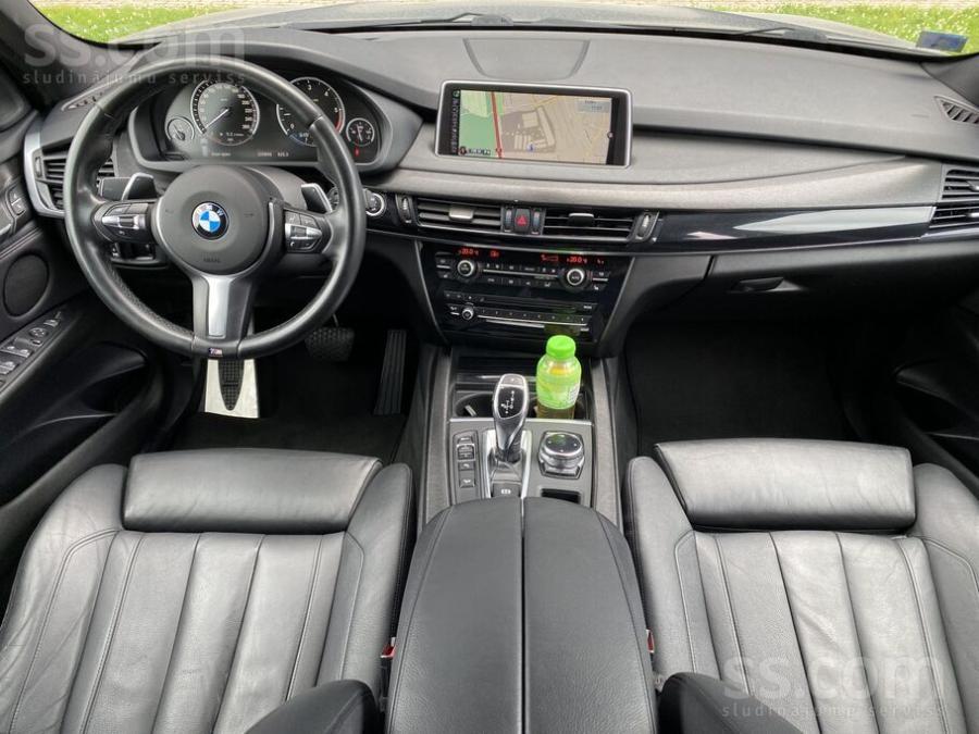 Melns BMW X5 2014 Rīga, ar dzinēja tilpumu 3.00 L un nobraukumu 231 tūkst. km par 23490 €, foto 18 vietnē AUTOMOTO.COM.LV
