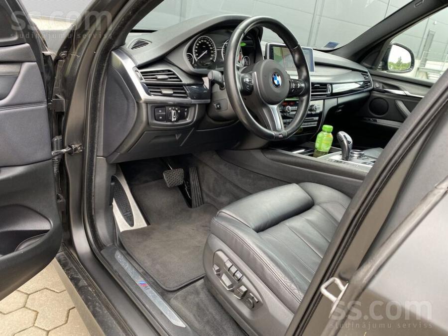 Melns BMW X5 2014 Rīga, ar dzinēja tilpumu 3.00 L un nobraukumu 231 tūkst. km par 23490 €, foto 28 vietnē AUTOMOTO.COM.LV
