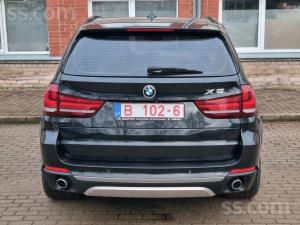 Black BMW X5 2014 in Ogre, with an engine capacity of 2.00 L and mileage of 0 thousand km for 17550 €, photo 7 on AUTOMOTO.COM.LV