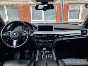 Black BMW X5 2014 in Ogre, with an engine capacity of 2.00 L and mileage of 0 thousand km for 17550 €, photo 13 on AUTOMOTO.COM.LV
