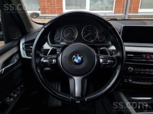 Black BMW X5 2014 in Ogre, with an engine capacity of 2.00 L and mileage of 0 thousand km for 17550 €, photo 15 on AUTOMOTO.COM.LV