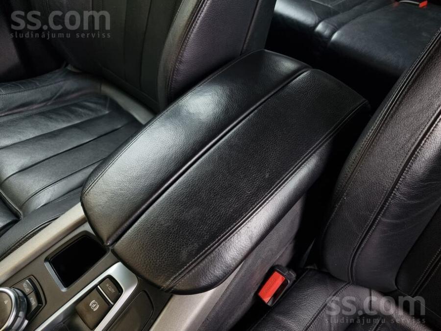 Black BMW X5 2014 in Ogre, with an engine capacity of 2.00 L and mileage of 0 thousand km for 17550 €, photo 19 on AUTOMOTO.COM.LV
