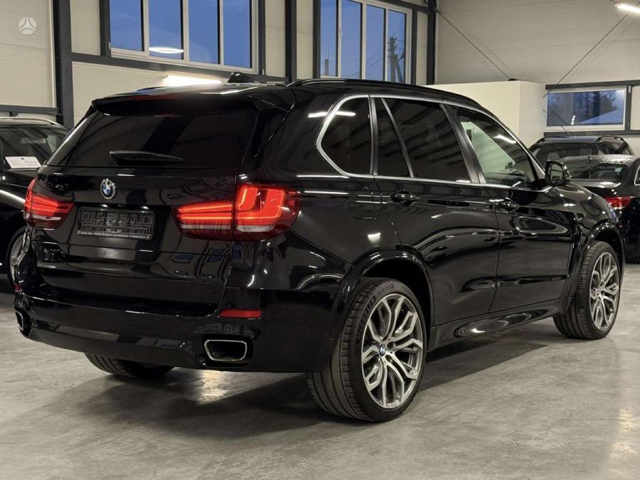 Melns BMW X5 2014 Marijampole, ar dzinēja tilpumu 2.99 L un nobraukumu 265 tūkst. km par 18999 €, foto 8 vietnē AUTOMOTO.COM.LV