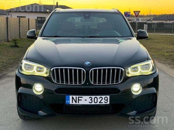 Melns BMW X5 2014 Rīga, ar dzinēja tilpumu 3.00 L un nobraukumu 261 tūkst. km par 22900 €, foto 9 vietnē AUTOMOTO.COM.LV