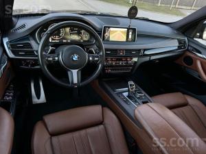 Melns BMW X5 2014 Rīga, ar dzinēja tilpumu 3.00 L un nobraukumu 261 tūkst. km par 22900 €, foto 12 vietnē AUTOMOTO.COM.LV
