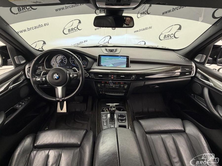 Black BMW X5 2014 in Avizieniai, with an engine capacity of 4.40 L and mileage of 178 thousand km for 18900 €, photo 3 on AUTOMOTO.COM.LV