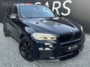 Black BMW X5 2014 in Riga, with an engine capacity of 3.00 L and mileage of 270 thousand km for 20490 €, photo 2 on AUTOMOTO.COM.LV